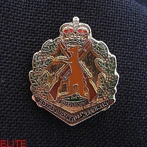 LAPEL PIN AUSTRALIAN Army Rar Royal Australian Regiment Infantry Badge ...