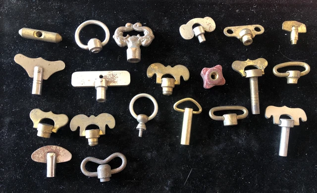 VINTAGE CLOCK REPAIR Parts Clockmaker Winding Keys Turn Knobs Alarm LOT ...