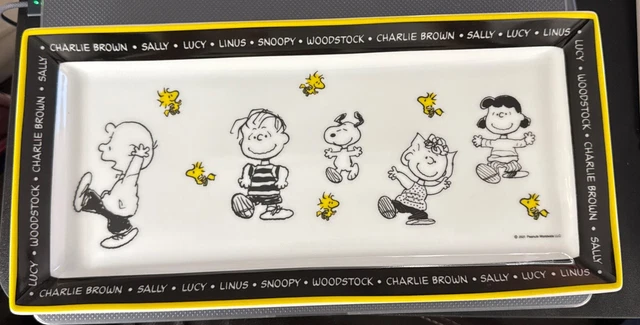 PEANUTS GANG SNOOPY Charlie Brown Rectangular Ceramic Sandwich Tray ...