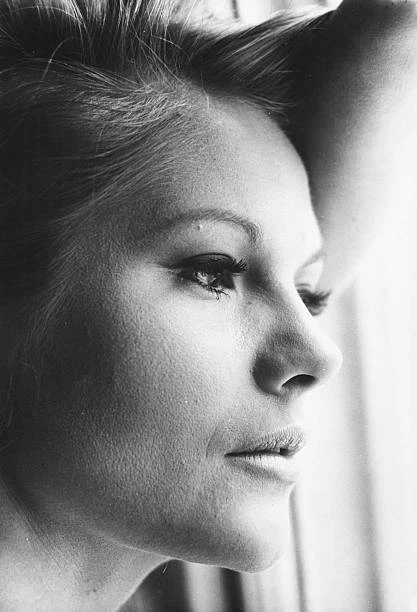 CLOSEUP PORTRAIT OF Actress Anna Palk Old Photo EUR 6,59 - PicClick FR