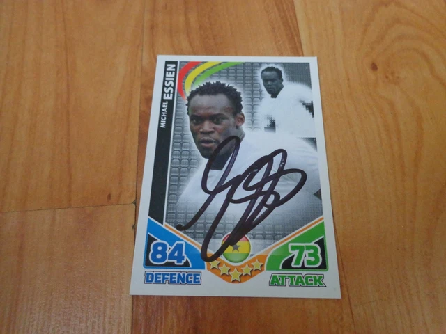 MAIN SIGNÉ MICHAEL Essien Ghana Coupe Du Monde 2010 Échange Carte Match ...