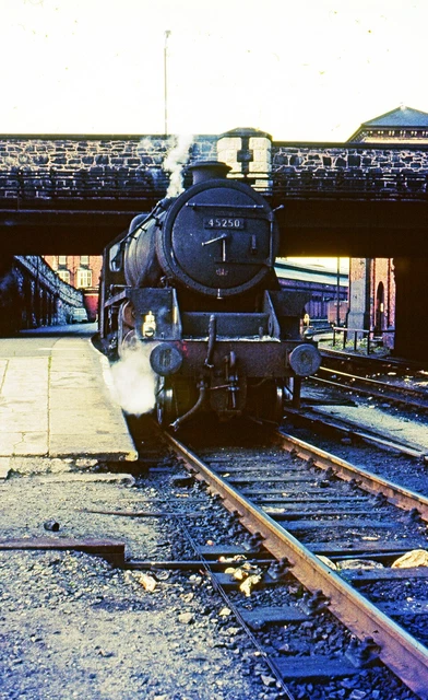 ORIGINAL 35MM RAIL Slide Holyhead Black 5 45520 19 8 66 + Copyright £2. ...