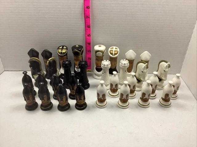 VINTAGE LARGE CERAMIC Chess Set Complete Set of 32 Pieces No Board $85. ...
