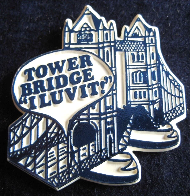 LONDON TOWER BRIDGE vintage 1970S rare souvenir promotional shaped PIN ...