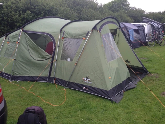 VANGO MARITSA 600 Tent With Footprint And Vango Carpet £240.00 ...