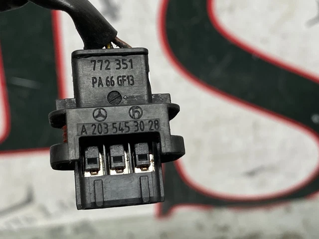 (AS) ORIGINALE MERCEDES Benz W212 E W204 C Connettore Spina Telaio Cavo ...