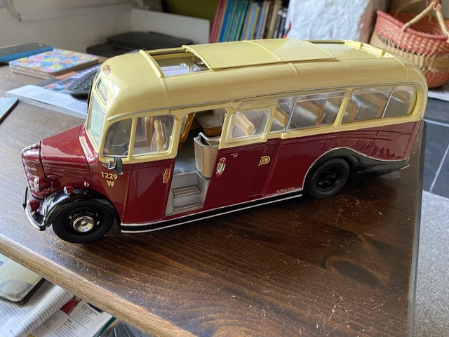 BEDFORD OB COACH BUS MODEL 1-24 SCALE - ORIGINAL CLASSICS - British ...