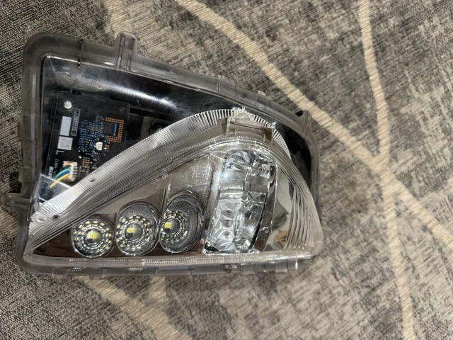 TOYOTA PRIUS FROM 2016 To 2019 Genuine Daytime Running Light Passenger ...