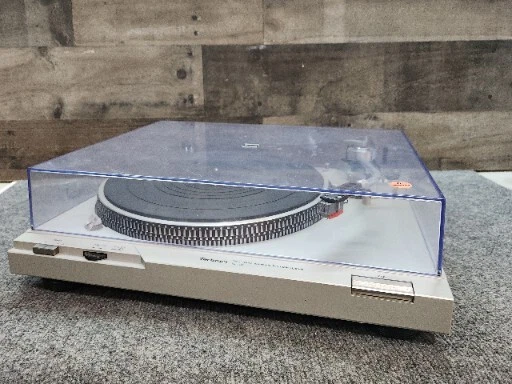 TECHNICS SL-D2 AUTO Return Direct Drive Retro Turntable Works great ...