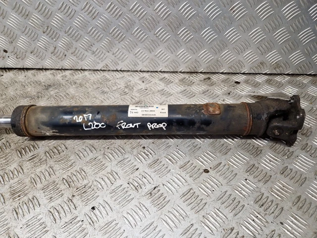 MITSUBISHI L200 PROPSHAFT Front Section 2.5 Di-D Titanium 2017 £110.00 ...