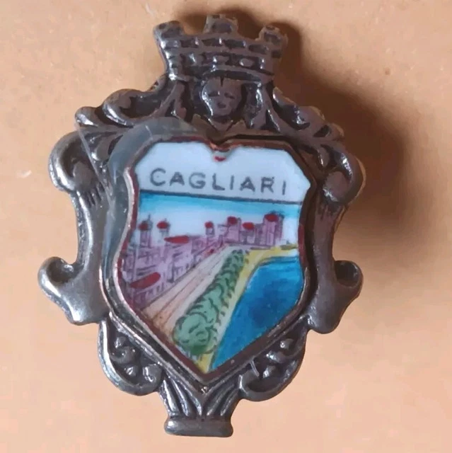SPILLA PINS DISTINTIVO Stemma Simbolo Badge Logo Crest Turismo Cagliari ...