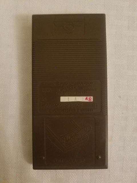 VINTAGE SHARP ELSIMATE EL-220 Calculator Battery Operated original Box ...