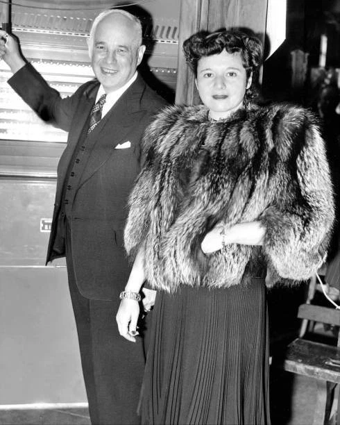 SAMUEL LEIBOWITZ NOTED attorney and candidate for County Judge vot ...