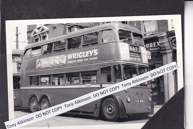 LONDON TRANSPORT - Q1 Type Trolley Bus No. 1843 On Route 667 - Photo ...