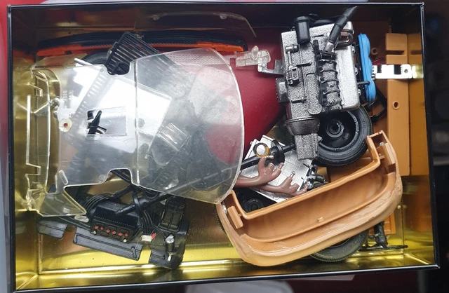 1/18 SCALE CAR Spares And Detailing Parts £1.16 - PicClick UK