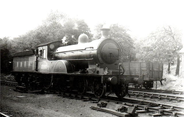 LNER CLASS D20 4-4-0 No 2392 at NEVILLE HILL MPD c1947 R/PHOTO £1.00 ...