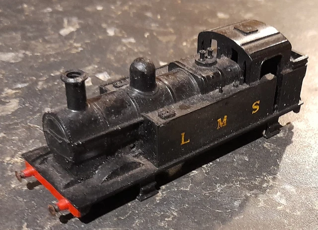 TRIANG R52 0-6-0 LMS Class 3F Jinty Steam Locomotive Body - OO Gauge £6 ...