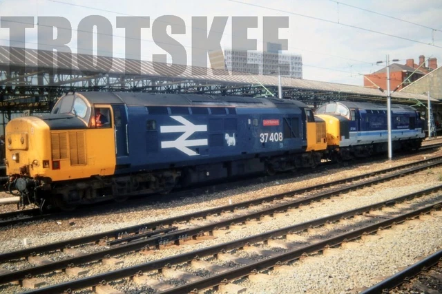 35MM SLIDE BR British Rail Diesel Loco 37408/414 Class 37 Crewe 1995 ...
