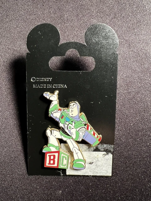 Disneys Toy Story Buzz Lightyear Figure Rare Red Helmet Shield Thinkway Vintage £1800