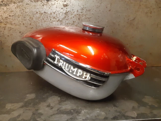TRIUMPH T20 CUB Tiger reservoir Gas fuel tank T100 T110 T120 EUR 250,00 ...