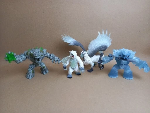 SCHLEICH ELDRADOR CREATURES Ice Griffin Snow Giant Blizzard Bear Stone ...