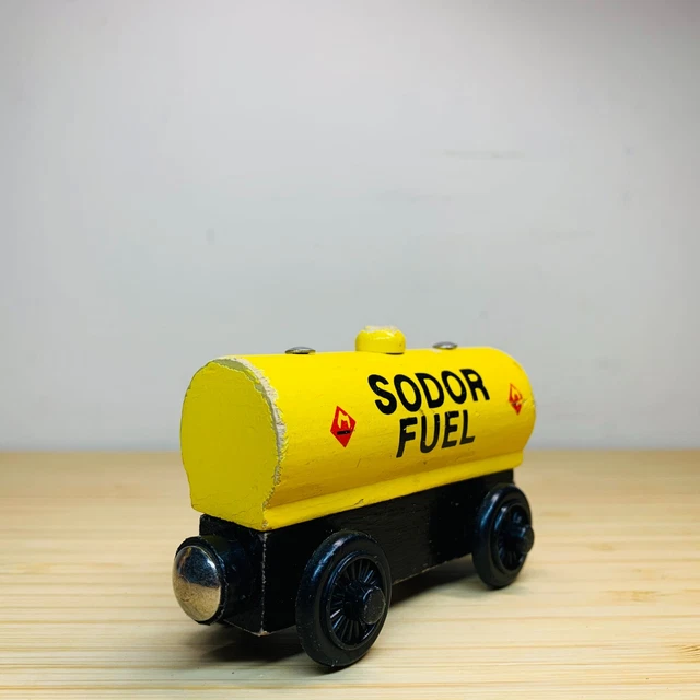 SODOR FUEL TANKER - Thomas the Tank Engine & Friends Wooden Railway ...