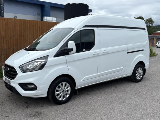 2022 FORD TRANSIT Custom 2.0 300 EcoBlue MHEV Limited Panel Van 5dr ...