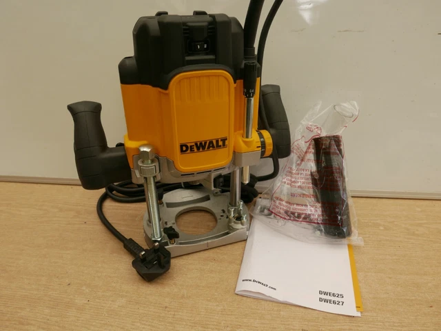 DEWALT DWE625 2300W 1/2" Plunge Router Motor & Dust Extraction Only ...