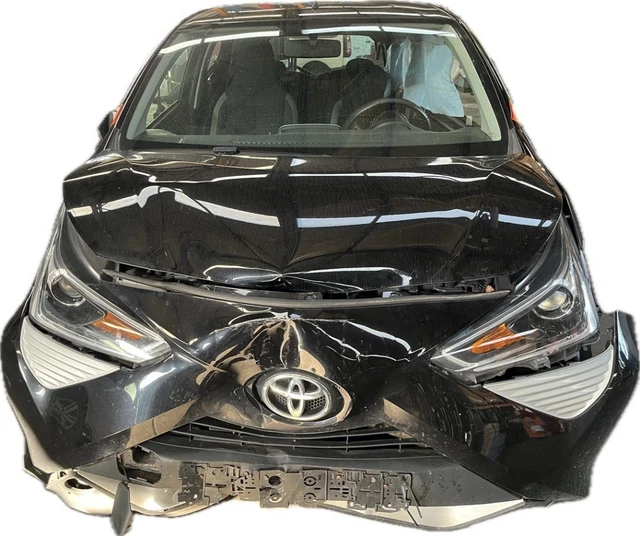 BRAS DE SUSPENSION AVANT GAUCHE (TRIANGLE) Toyota Aygo (B40) 2019 EUR ...