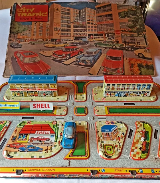 JOUET ANCIENS TECHNOFIX circuit tole n°313 city traffic drive and park ...