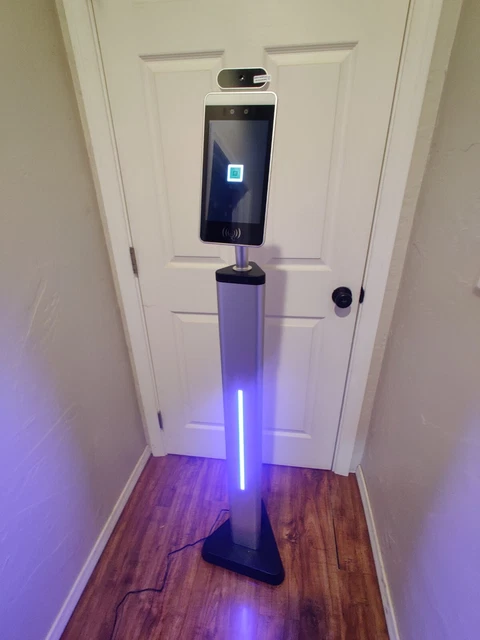 FACE RECOGNITION DYNAMIC Detection Temperature Scanner Kiosk ...