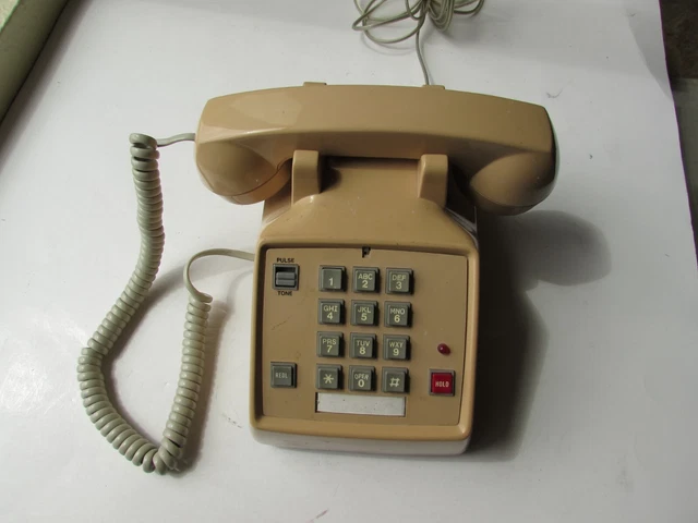 VINTAGE RADIO SHACK 43-375 Beige Push Button Office Desk Phone Dials ...