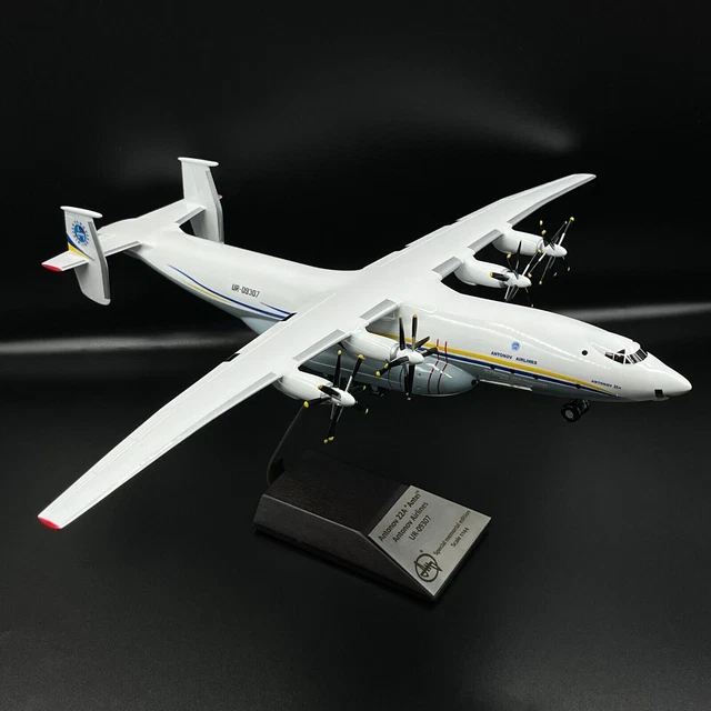 OFFICIAL LICENCED AIRCRAFT model Antonov 22 An-22A UR-09307 scale 1/144 ...