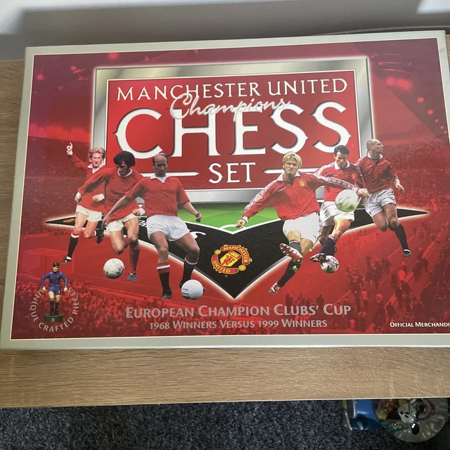 MANCHESTER UNITED CHAMPIONS Chess Set Board Game 1968 Vs 1999 Winners ...