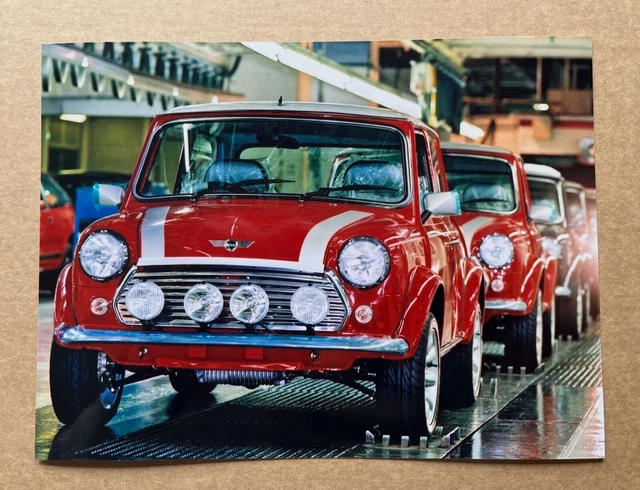 CLASSIC MINI PRODUCTION Press Photograph - Final MINI at Longbridge ...