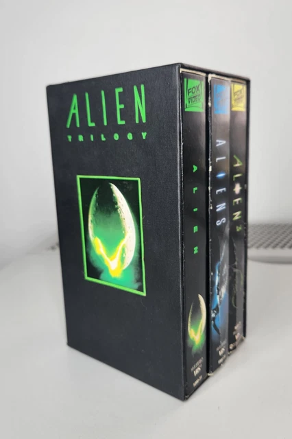 Set Of 2 Alien Vhs Movies Aliens Alien Resurrection V - vrogue.co