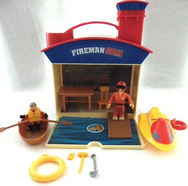 FIREMAN SAM - Penny Morris And Tom Thomas With Simba Sea Rescue Centre ...