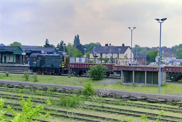 PHOTO 6X4 DIDCOT Parkway station Diesel shunter 08 480 gets in the way ...
