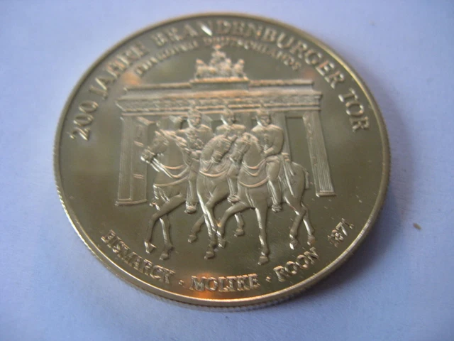 DEUTSCHLANDMEDAILLE 200 JAHRE Brandenburger Tor Bismarck Moltke Roon ...