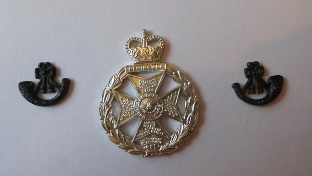 BRITISH ARMY ANODISED Cap Badge, Collar Badges - The Royal Green ...