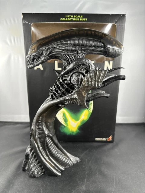 HOT TOYS: ALIEN 1/4th Scale Collectible Bust: Alien Big Chap 11” WITH ...