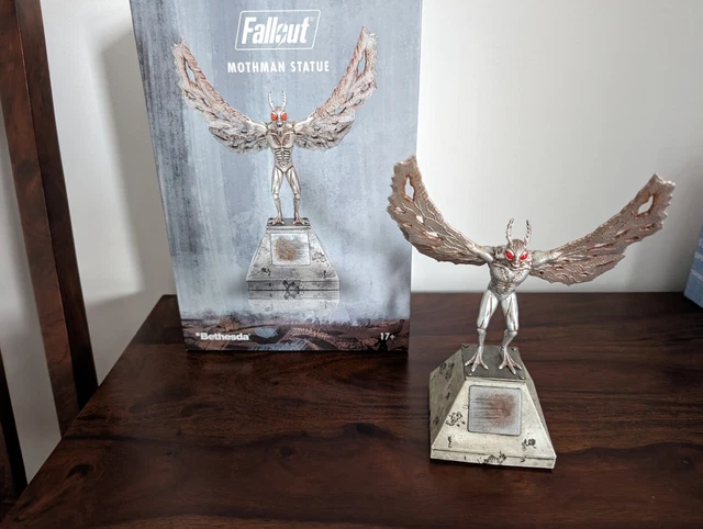 STATUA MOTHMAN DI Fallout - Fallout 76 - Merce Bethesda originale EUR ...