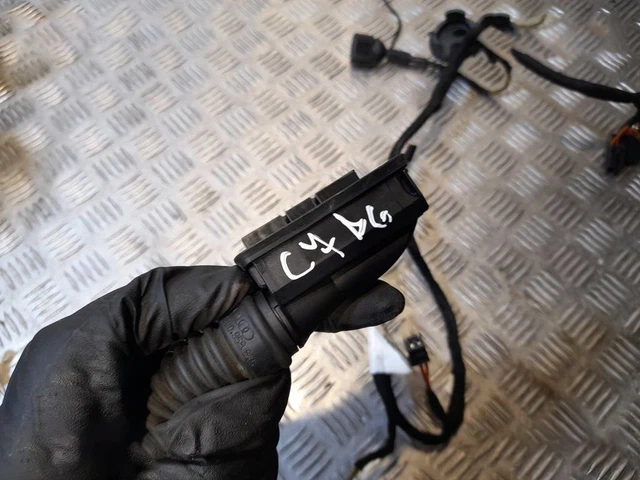 AUDI A8 4H 4G5971687A Câblage de La Porte Arrière Droite 3.00 Petrol ...