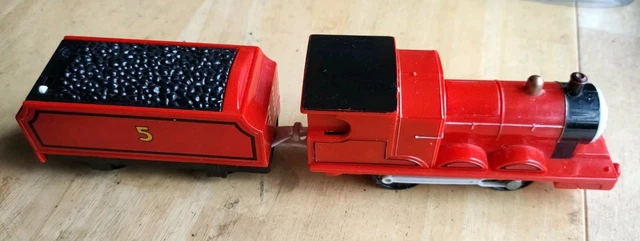 TALKING JAMES RED Engine. Thomas Trackmaster Train. Tomy Trains ...