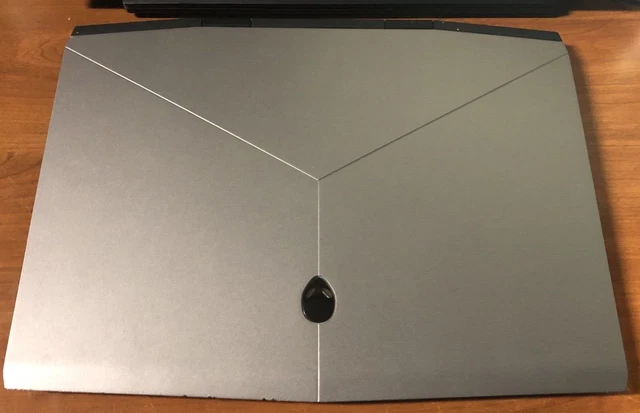 ALIENWARE M15 GAMING Laptop 15.6-inch i7-8750H 256GBSSD RTX 2060 $450. ...