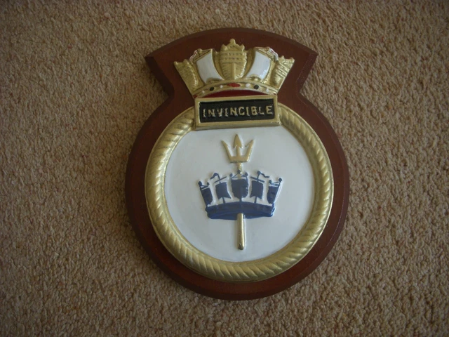 ROYAL NAVY HMS Invincible ships crest £20.00 - PicClick UK