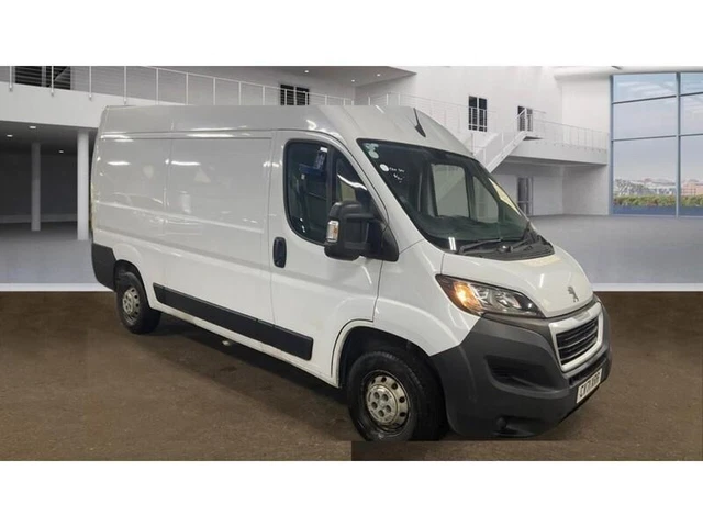 2021 PEUGEOT BOXER BlueHDi 335 Professional Panel Van Diesel Manual £ ...