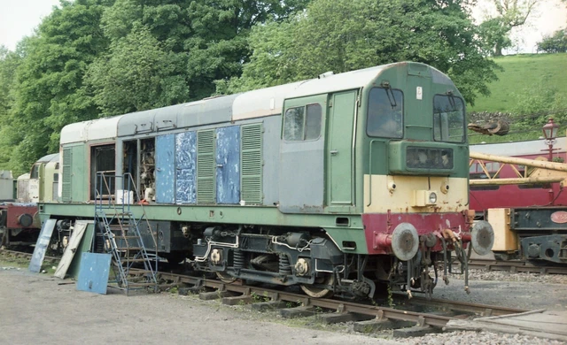 35MM RAILWAY COLOUR negative Class 20 BR green at Kirby Stephens date ...