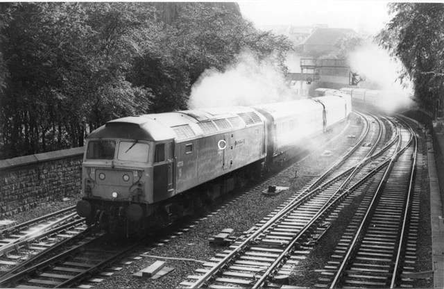 BRITISH RAILWAY B.R Photograph - Class 47 47709 At Edinburgh 22/08/1980 ...