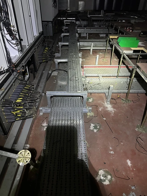 GALVANISED CABLE TRAY. Various Sizes. £10.00 - PicClick UK